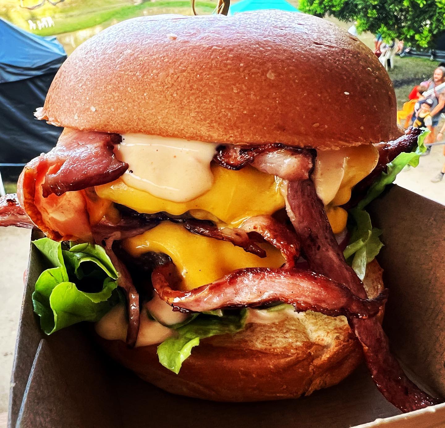 Incredi-Bill Burger – Ross M. W. Bennetts